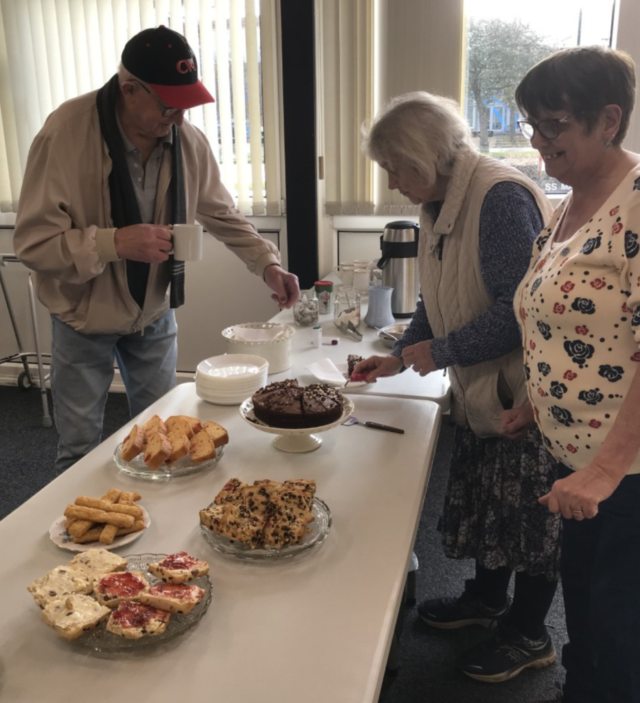 Social Clubs – Friendship at Home